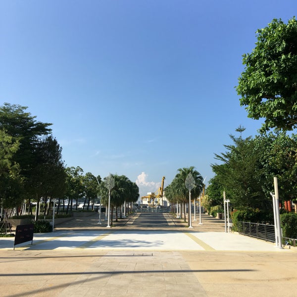 RWS Waterfront - 5 tips from 1659 visitors