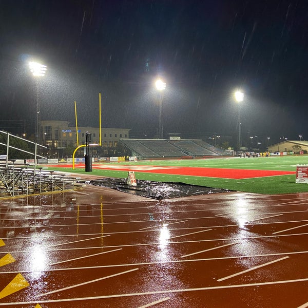 Barron Stadium - 300 W 3rd St SW