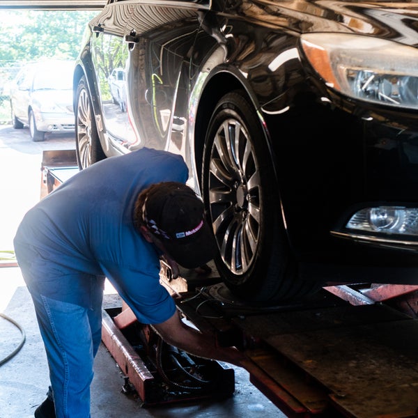 Furrin Auto Alley Inc - Automotive Repair Shop in Tallahassee