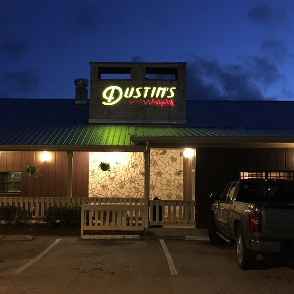 Dustins BBQ - 13 tips from 315 visitors