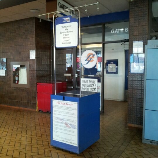 Greyhound Bus Depot Edmonton AB - Bus Station in Edmonton
