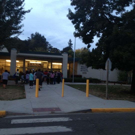 Walker Middle School - Middle School in Salem