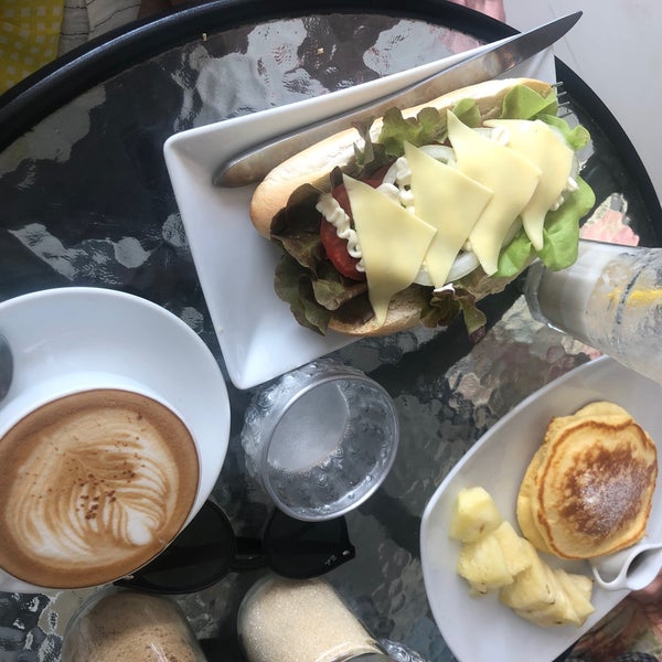 Cookies Cafe - เกาะพะงัน, จังหวัดนครศรีธรรมราช