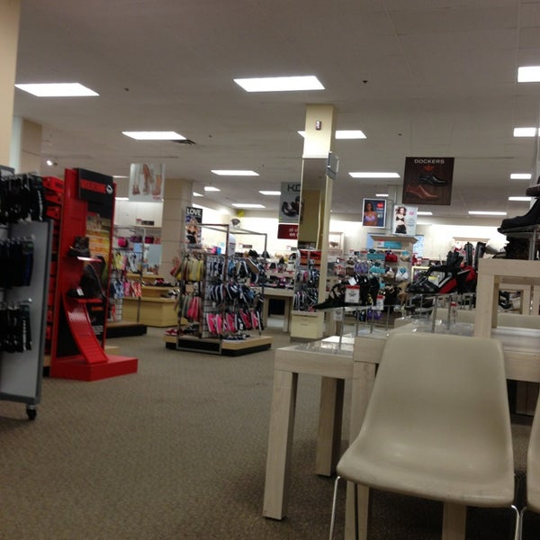 Sears (Now Closed) - 4 tips