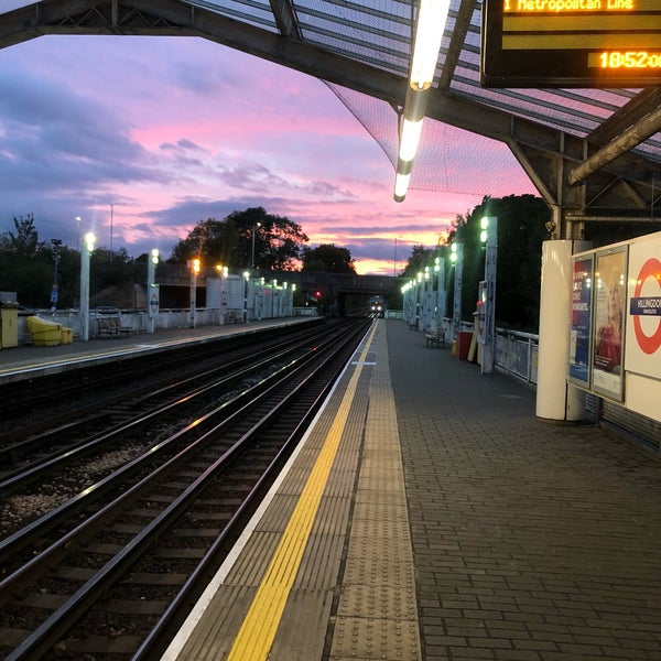 Hillingdon London Underground Station - 6 tips from 629 visitors