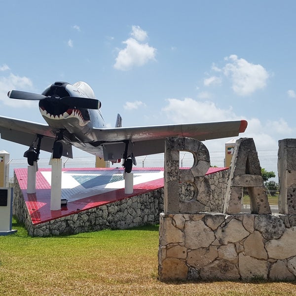 Base Aérea Militar - 1 tip from 87 visitors