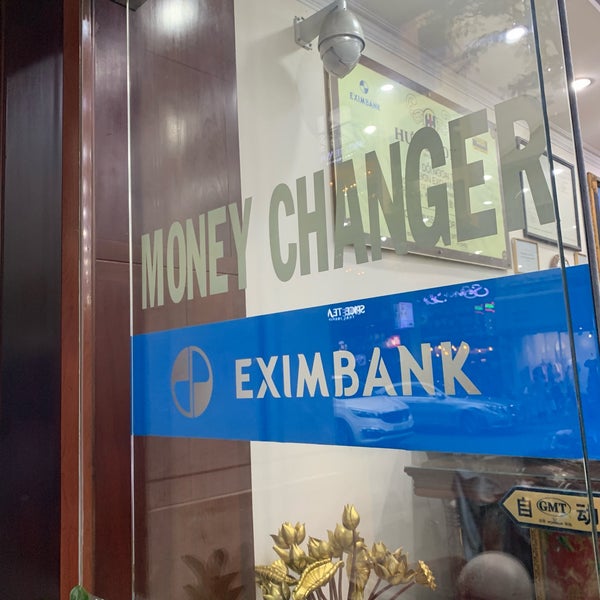 Hưng Long Money Changer - 3 tips from 92 visitors
