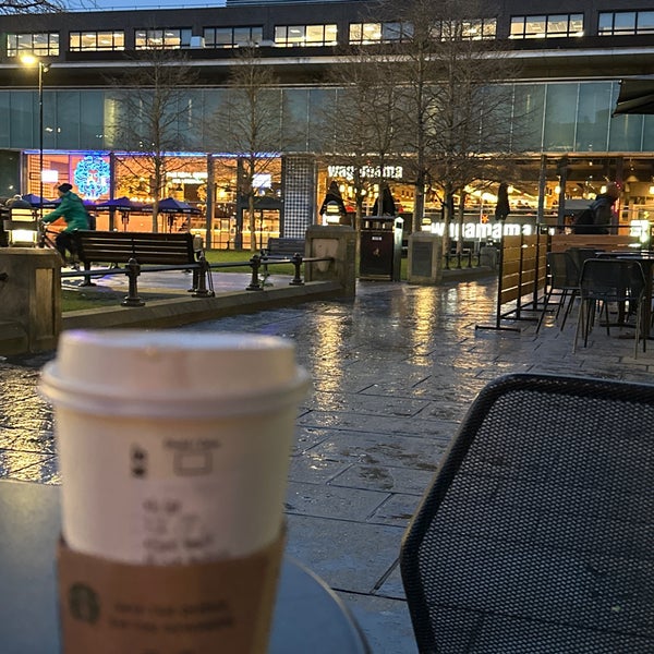 Starbucks - Grainger Town - 4 tips from 1312 visitors