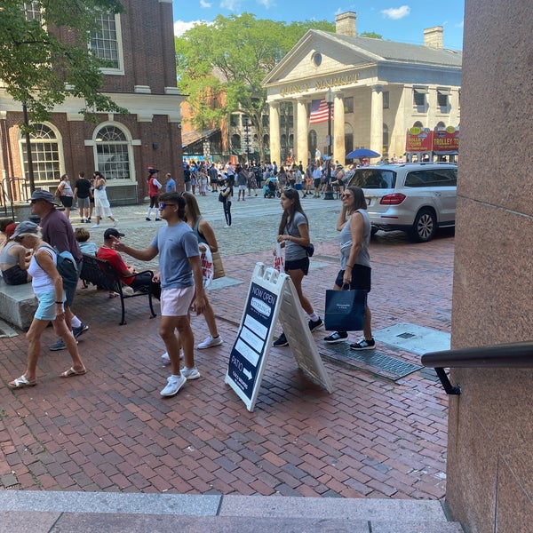 Boston National Historical Park Visitor Center Faneuil Hall - Downtown ...