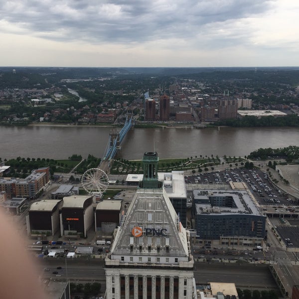 Carew Tower Observation Deck - Scenic Lookout in Central Business District