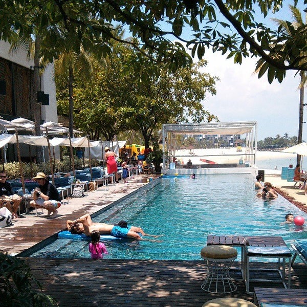 Tanjong Beach Club - Cocktail Bar