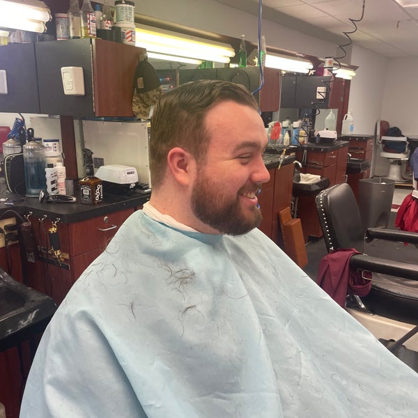 Allen & Son Barbershop - Mooresville, IN
