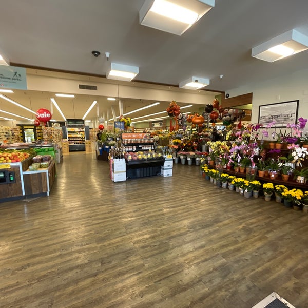 Safeway - 1115 Vine St