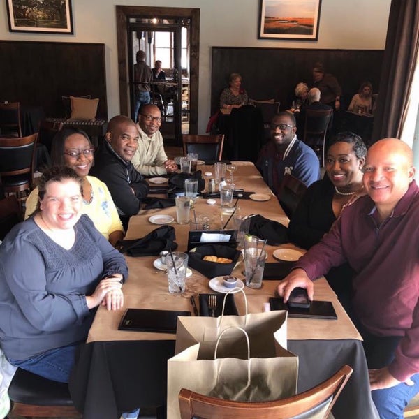 Dyron's Lowcountry - 121 Oak St