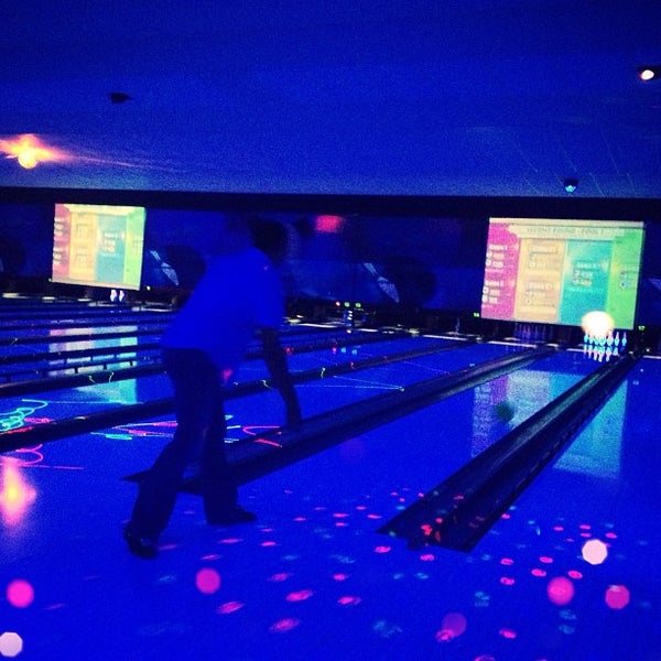 Photos at Sebelen Bowling Center - Piantini - Av. Abraham Lincoln