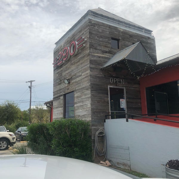 Cafe 290 - 11011 US Highway 290 E