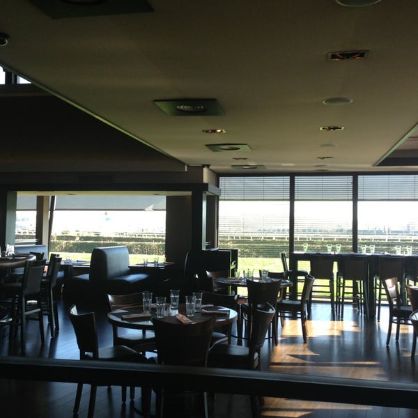 1000 Rosa Negra - American Restaurant in Martínez