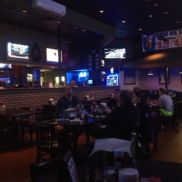 The Corner Pub & Grill - American Restaurant in Springfield