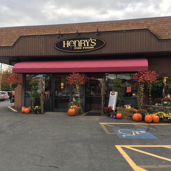 Henry's Market - Beverly, MA