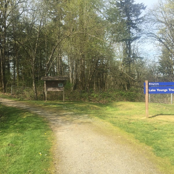 Lake Youngs Trailhead Park - 53 visitors