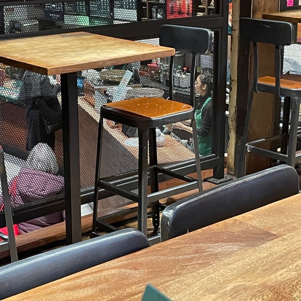 Starbucks - Melbourne CBD - Melbourne, VIC