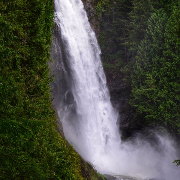 Wallace Falls: Middle Falls - 1 tip from 137 visitors