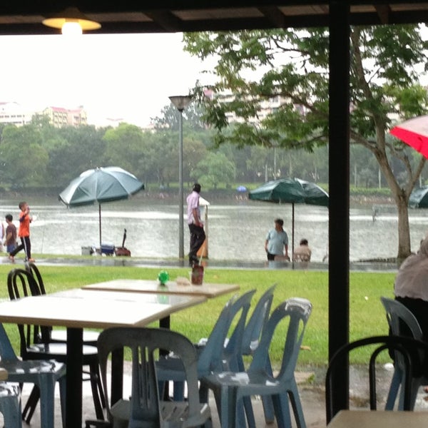 Pasir Ris Town Park Fishing Pond - Pasir Ris - 21 tips from 2605 visitors