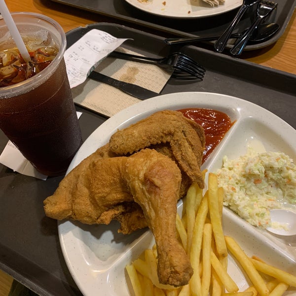 Borenos Fried Chicken - Asia City - Kota Kinabalu, Sabah