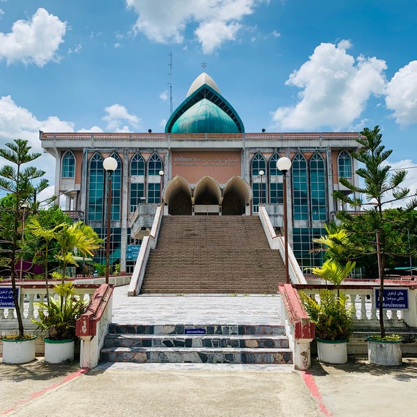 มัสยิดกลางจังหวัดยะลา (Yala Provincial Central Mosque) - 3 tips from ...