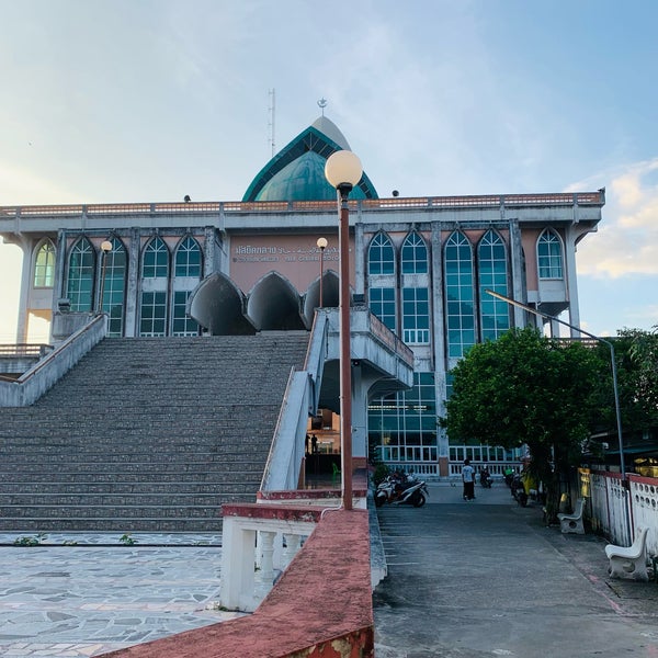 มัสยิดกลางจังหวัดยะลา (Yala Provincial Central Mosque) - 3 tips from ...