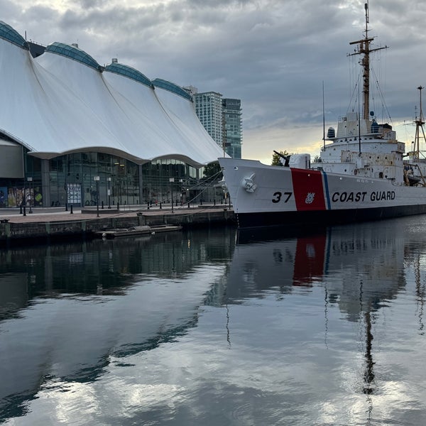 USCGC Taney (WHEC/WPG 37) - Inner Harbor - 301 E Pratt St