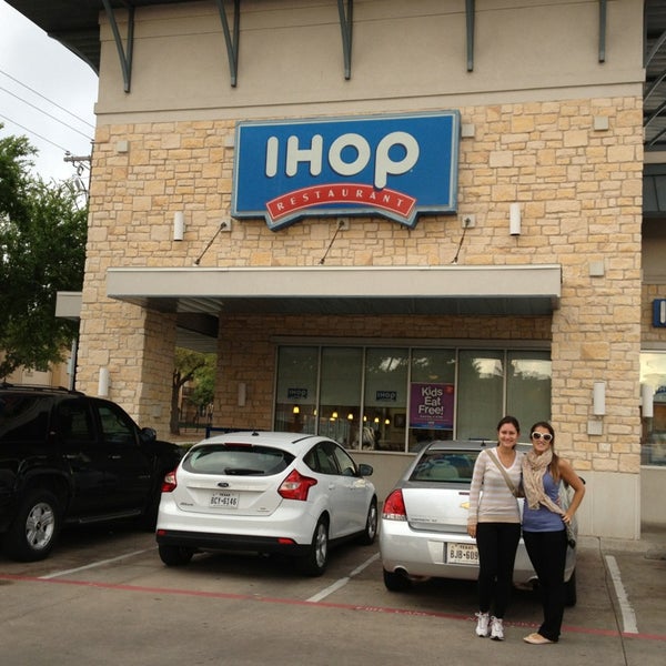 IHOP - 15 tips from 1066 visitors