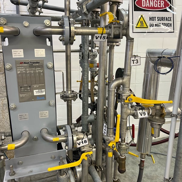 Chemical Engineering Lab Building 1 l KFUPM - College Lab