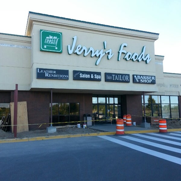 Jerry's Foods - Grocery Store