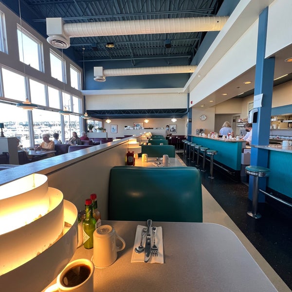 Bay Cafe - Fishermen's Terminal - Interbay - 21 tips from 682 visitors