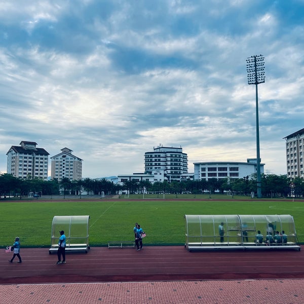 Stadium Inspen - College Track