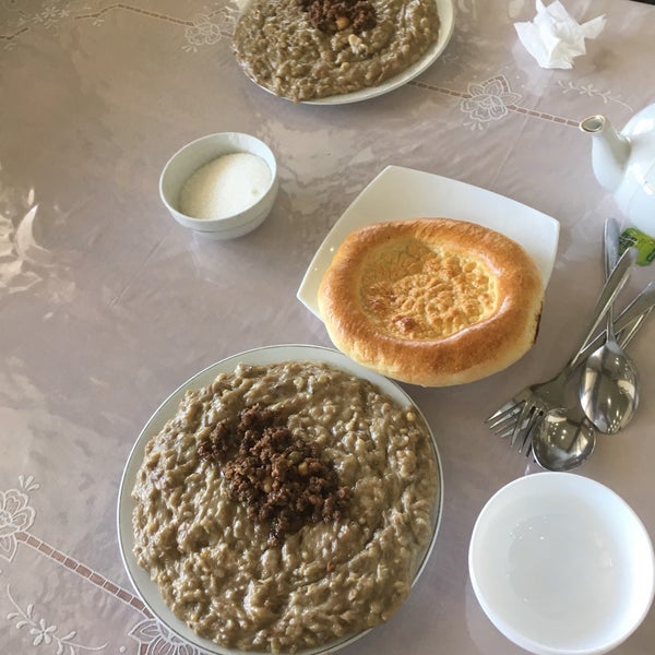 Milliy Taomlar (Xadra) - площадь хадра