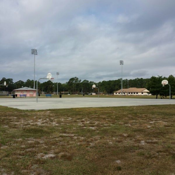 Fred Cone Park - Park