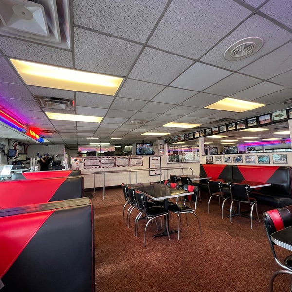 Jim's Burger Haven - American Restaurant
