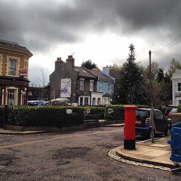 BBC Elstree Studios - Borehamwood - Borehamwood, Hertfordshire