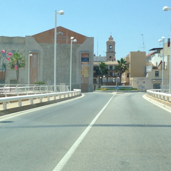 Carlet - 4 tips from 205 visitors