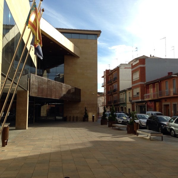 Carlet - 4 tips from 205 visitors