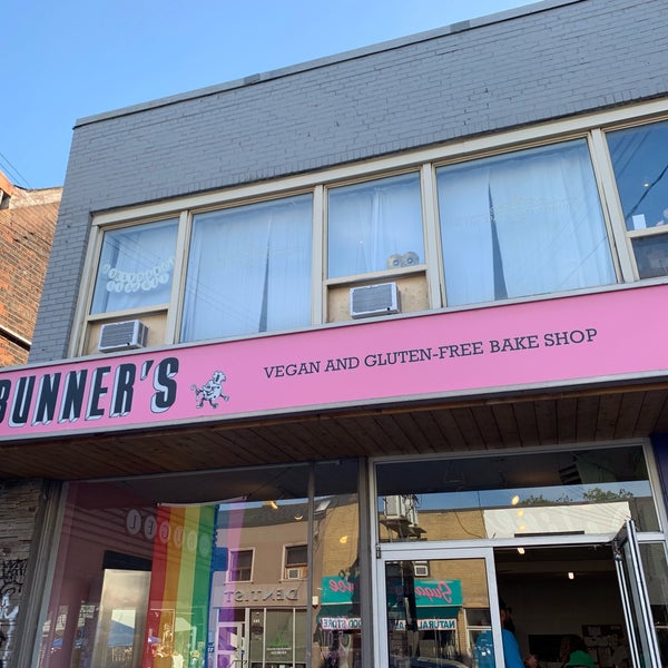 Bunner's Bake Shop - Kensington Market - 13 tips from 298 visitors