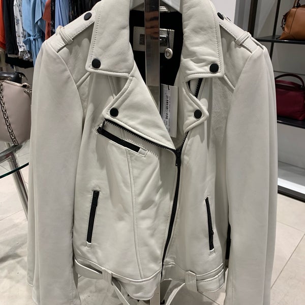 Danier - Clothing Store in Toronto