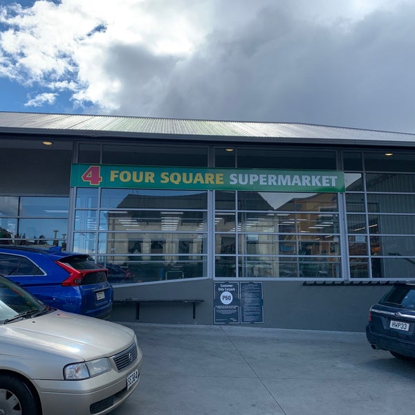 Four Square - Convenience Store in Queenstown