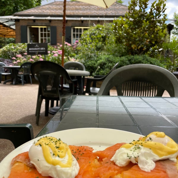 Embankment Cafe - Charing Cross - 9 tips