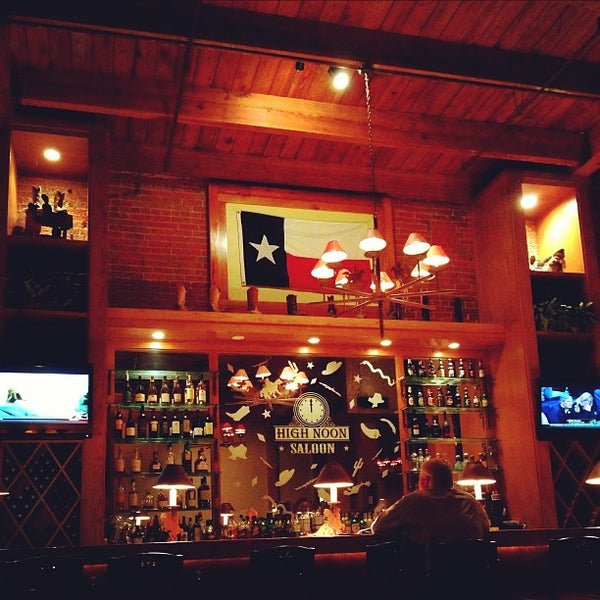 Diamond Back's - Downtown Waco - 10 tips