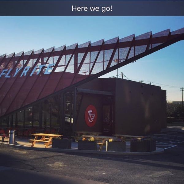 Flyrite Chicken - Fast Food Restaurant in Holly