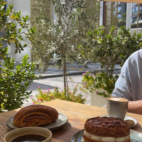 Scarlets Bakery And Patisserie - Bakery in Dubai