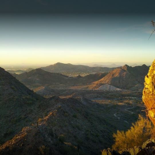 Dreamy Draw Recreation Area - Hiking Trail in Phoenix
